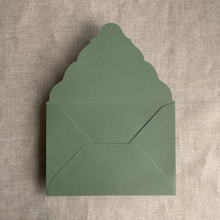 Mid Green A7 Venetian Flap Envelope | Pack of 25 Envelopes by Ivory ...