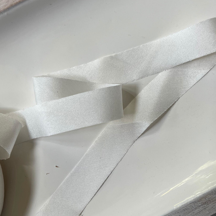 Hand Cut Silk Ribbon. 1/2" thickness Ribbons by Christopher Neubauer ...
